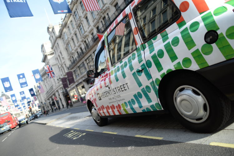 Taxi Advertising London, UK - Black Cab Advertising | Taxiadvertising.com
